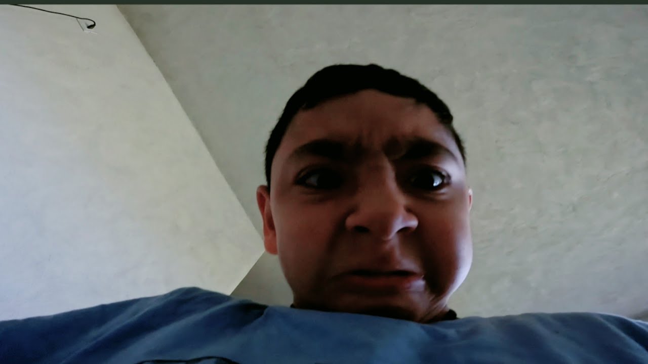 CUANDO LE QUITAS EL CELULAR A UN NIÑO! POR UNA INFANCIA FELIZ - YouTube