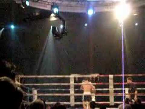 Buakaw vs. Petrosyan Round 5