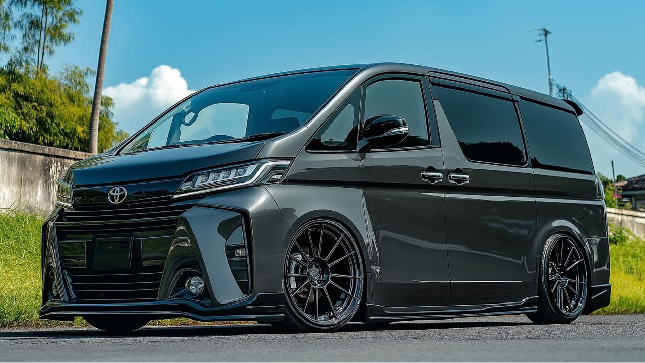 First Look! 2025 Toyota Voxy Brings Luxury to MPVs! - YouTube