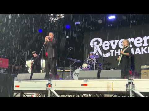 Reverend and the Makers - Bassline (Live) - Hitchin Priory - 29-08-2026 (Audio impacted by Rain)