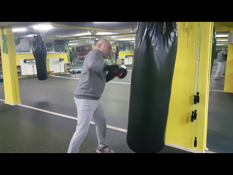 70 Lik Judo Dünya Şampiyonu Yaşlı Kurt.! Otobüste Görsen Yer verirsin.. Maşallahı Var