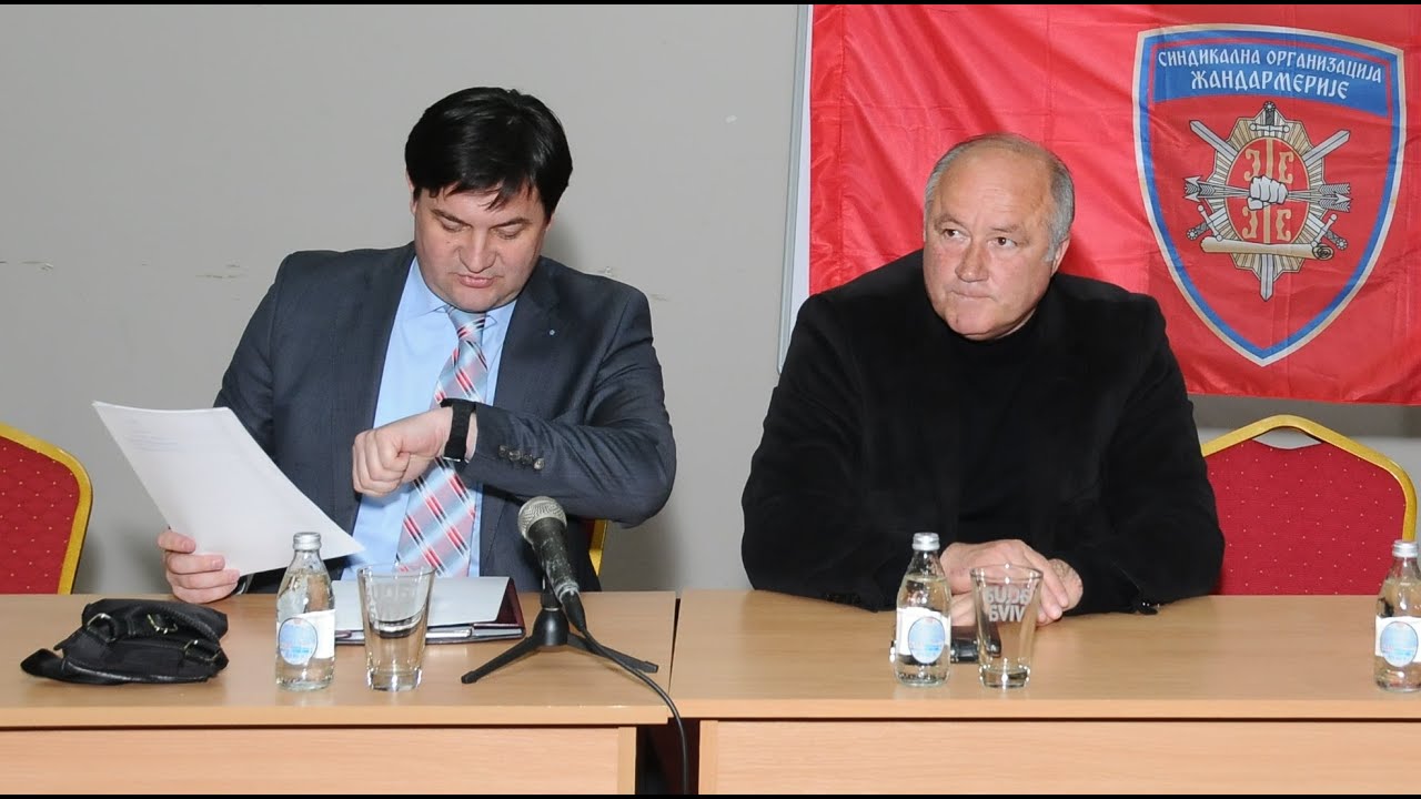 Ostra diskusija: general Momir Stojanovic i prof. dr Dejan S. Miletic ...
