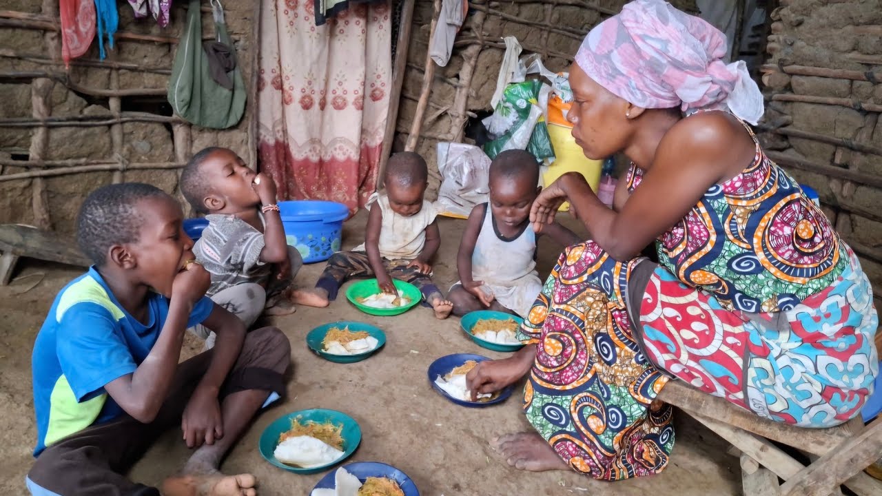 Typical Real Daily Life of Our Most Organic Single Mom Cooking ...
