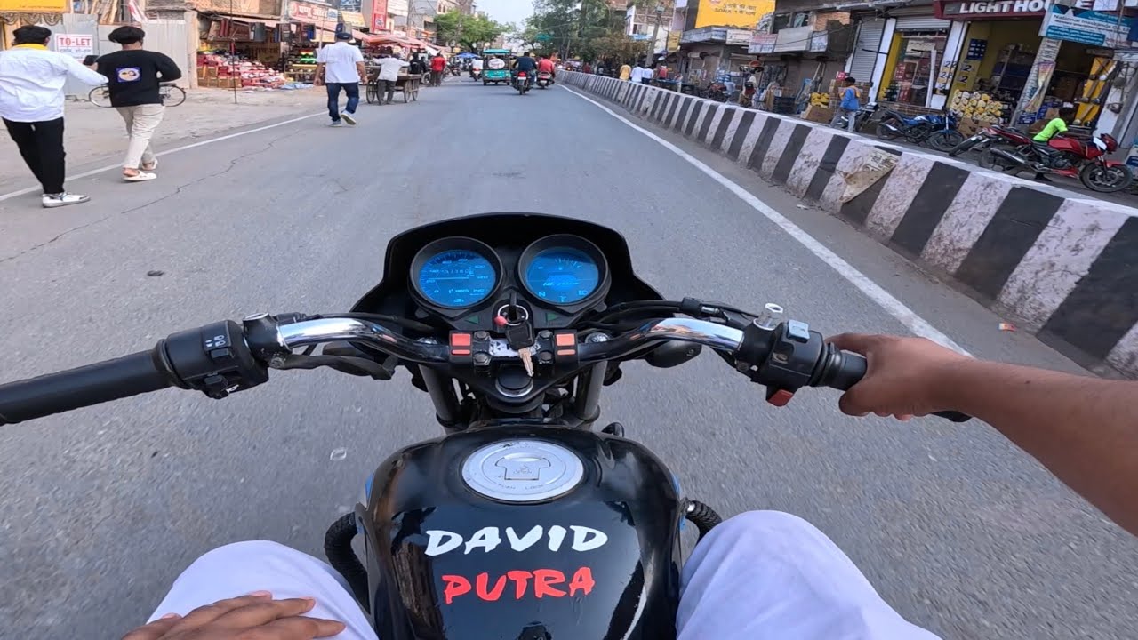 Devid Putra 😂Se Race lag gyi || 😐Police aagyi ⁠@Motovibes.7 - YouTube