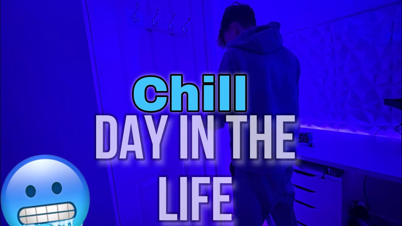 what a chill day looks like for a small streamer (vlog) - YouTube