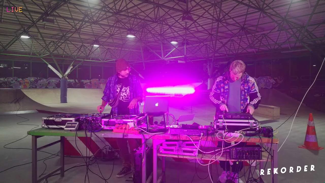 Live aus der Skatehalle am Dietrich-Keuning-Haus: Beatstream #2 - YouTube