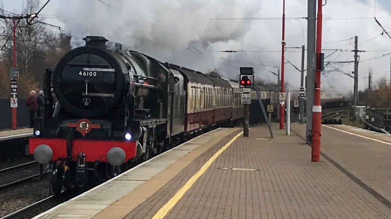 Trains at: Wigan North Western, WCML | 18/12/21 (featuring 46100) - YouTube
