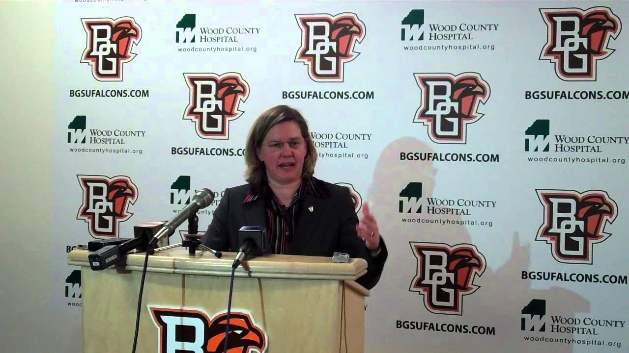 Jennifer Roos Postgame Interview (Dec. 30, 2012) - YouTube