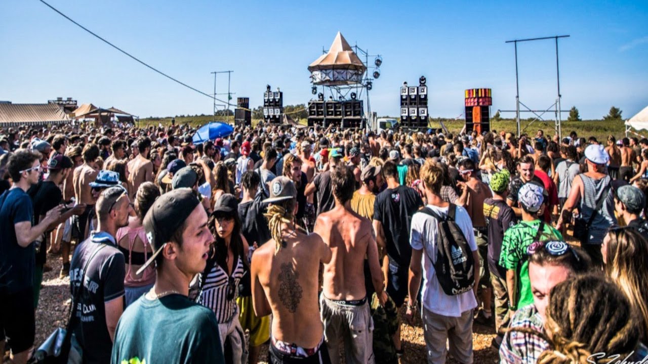 Free party memories 01 --- Archives de plus de 25 ans de free party et ...