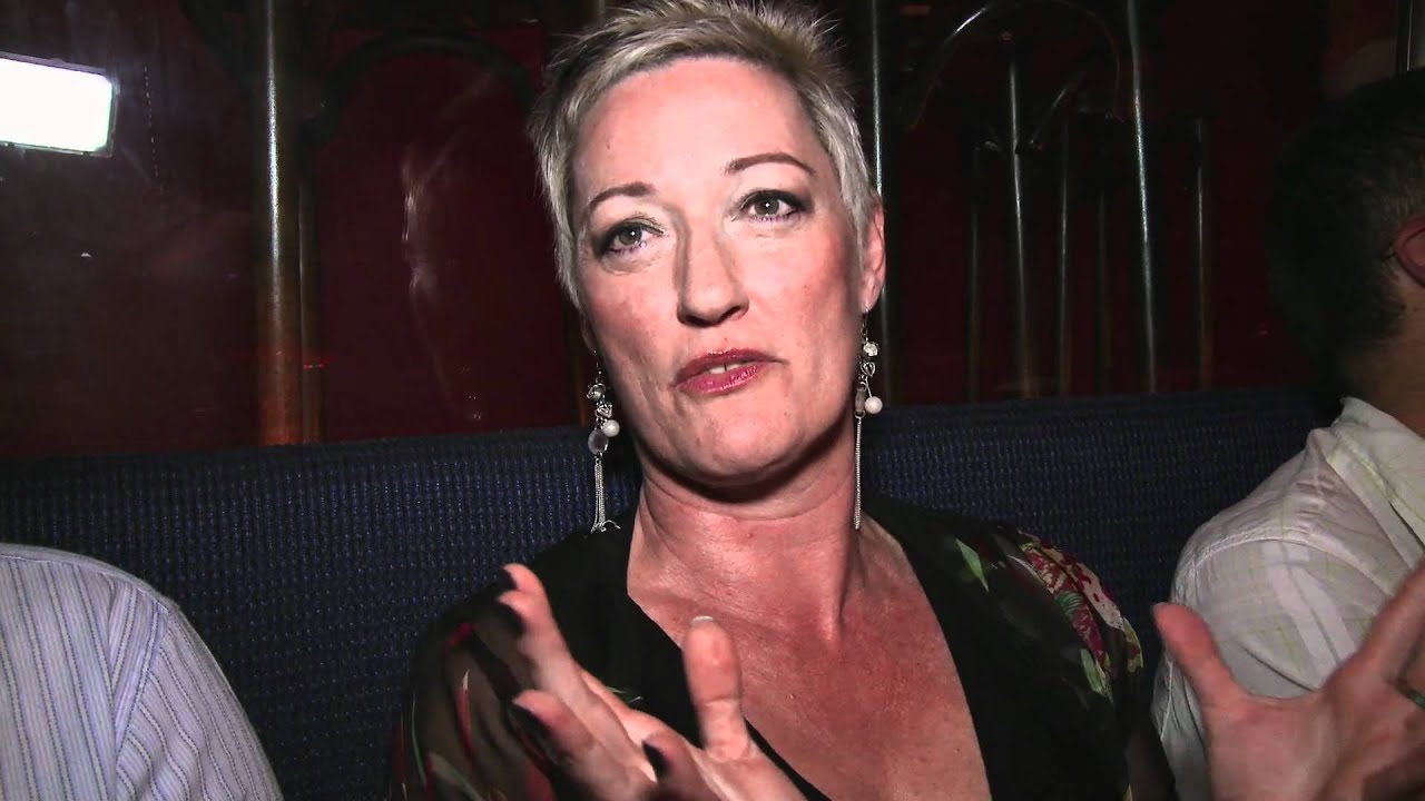 Tracy Bartram Band - YouTube