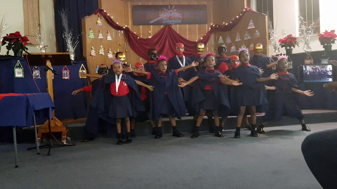 Graduation Party .Grade R - YouTube