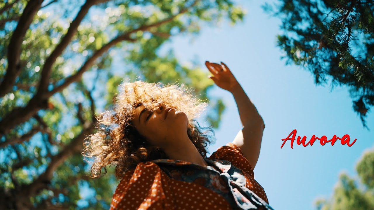 Mizzica Feat. Annandrea Vitrano - Aurora (Official Video) - YouTube
