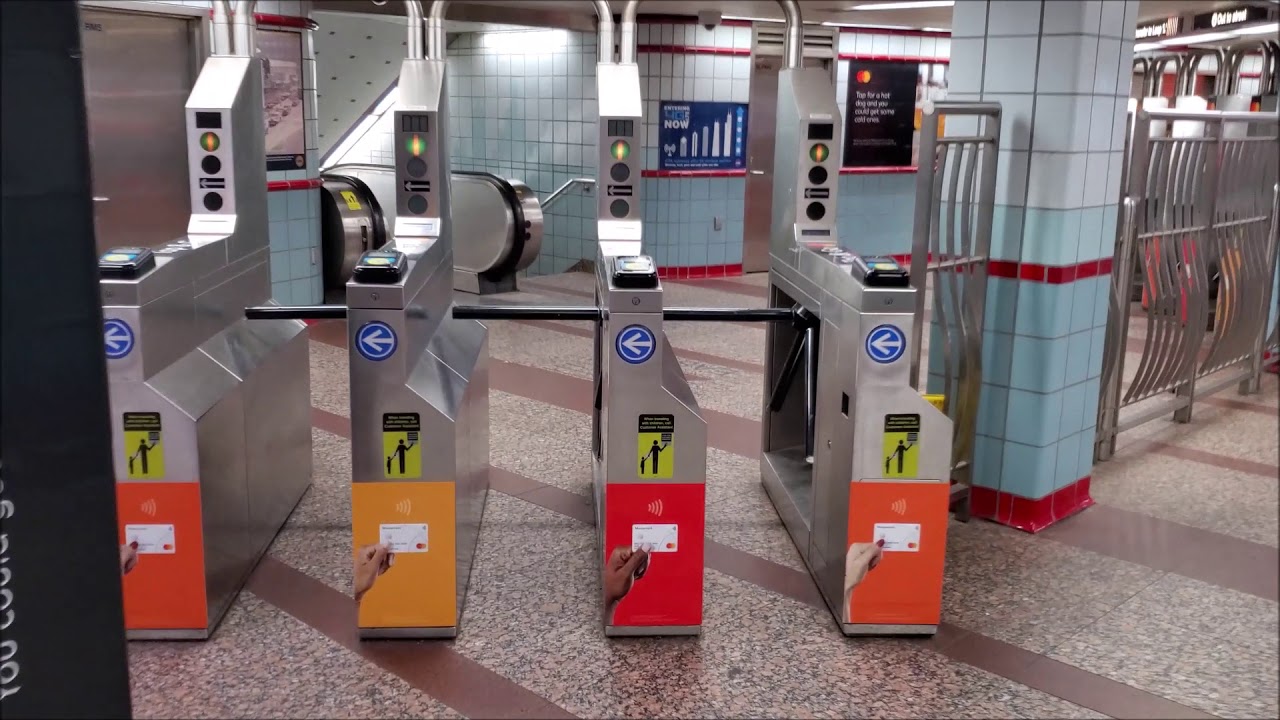 CTA Red Line - Lake Station - YouTube