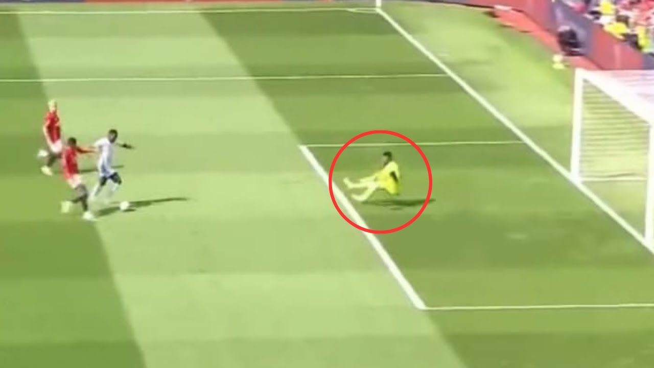 Andre Onana FUNNY MOMENT vs Nottingham Forest before Taiwo Awoniyi goal ...