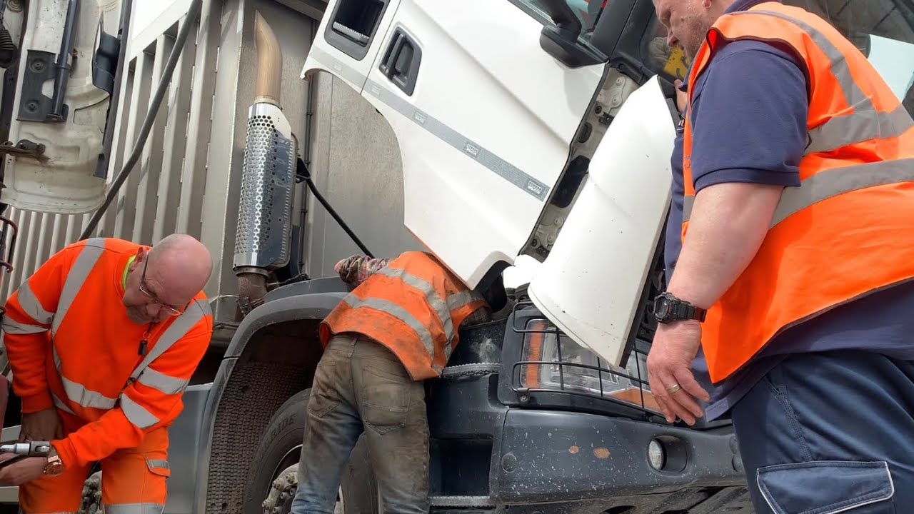 How to change air filter on 70 plate Scania, oil leak Faulk lift, early ...