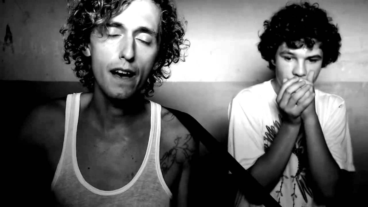 The XX - Crystalized (acoustic & beatbox cover) - YouTube