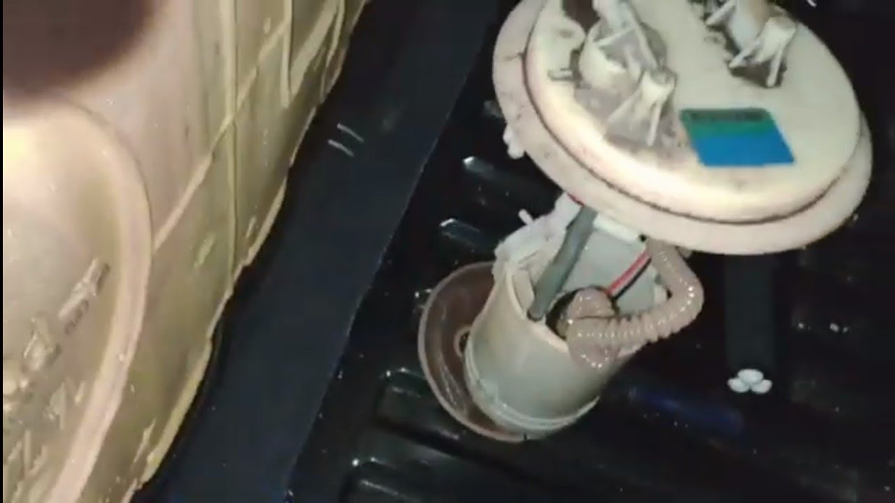 Citroen C3 é "bomba"!? Substituição da bomba de combustível - YouTube