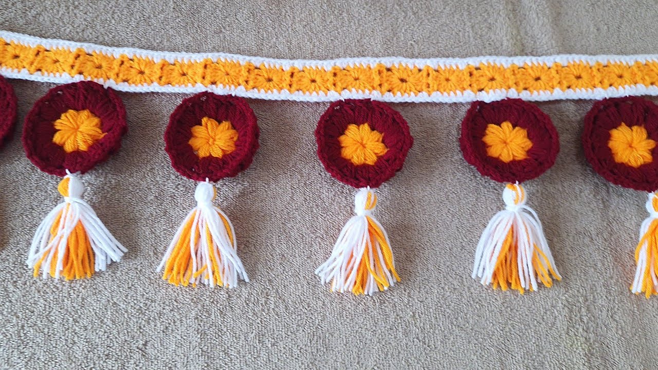 Very easy woolen door hanging toran jhalar ki design Crochet toran ...