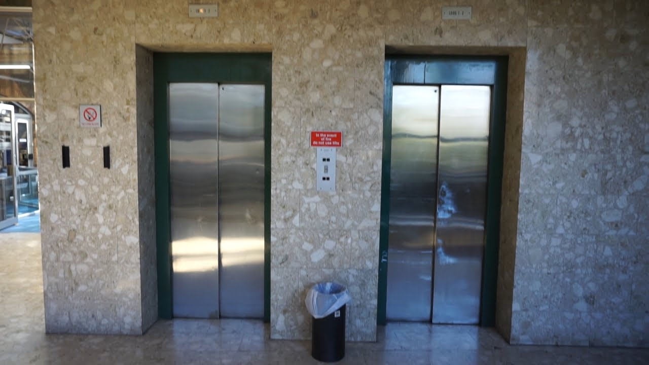 Original 1981 Pickerings Lifts hydraulic elevators @ The Granary ...