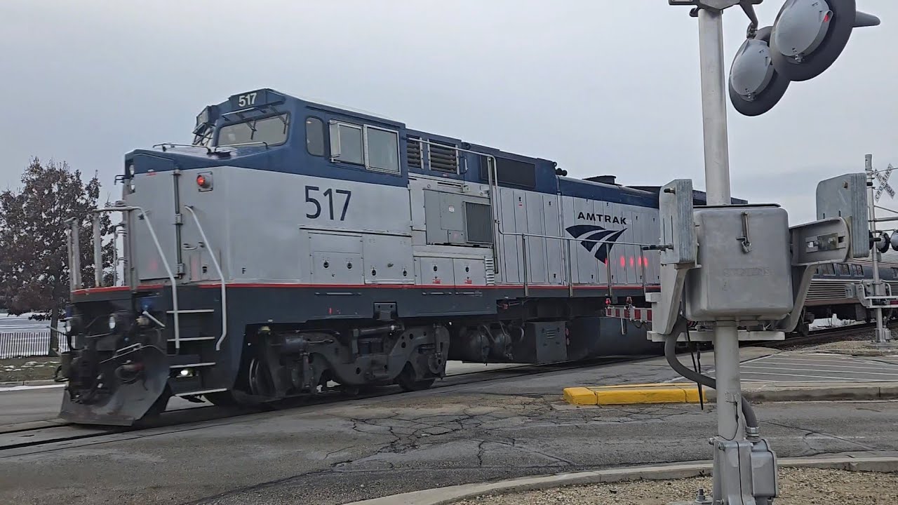 A random Amtrak surprise with my fav Amtrak locomotive! - YouTube