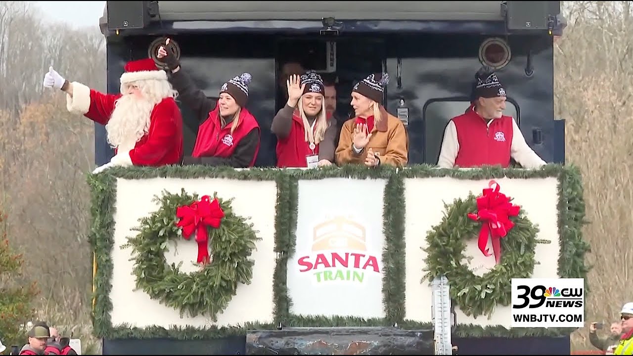 CSX Santa Train Brings Holiday Cheer Across Appalachia - YouTube