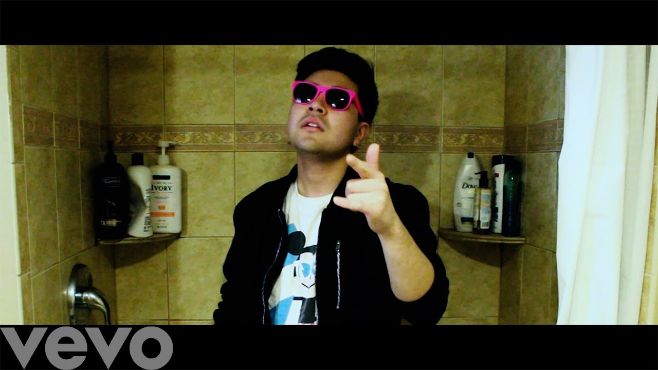 Leo Hashee - Big Dicc Energy (Official Music Video) - YouTube