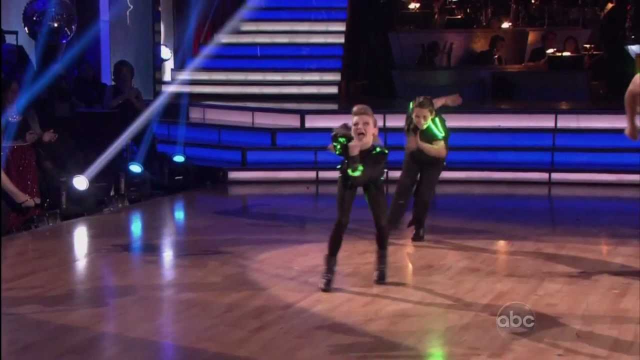 WAGNER - "RIDE OF THE VALKYRIES" ~ AUTUMN MILLER - 11 - DANCE PRODIGY ...