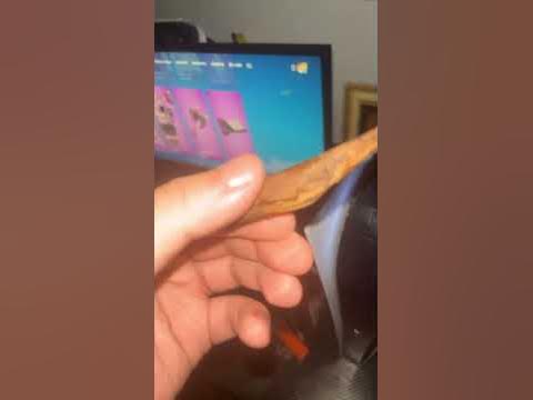 First time rolling a backwood💀😂 - YouTube