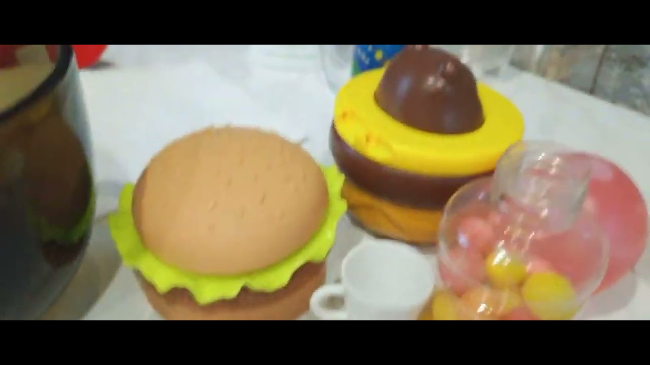 Alien: Alone 2 | Trailer 2: Friendship | Hulu - YouTube