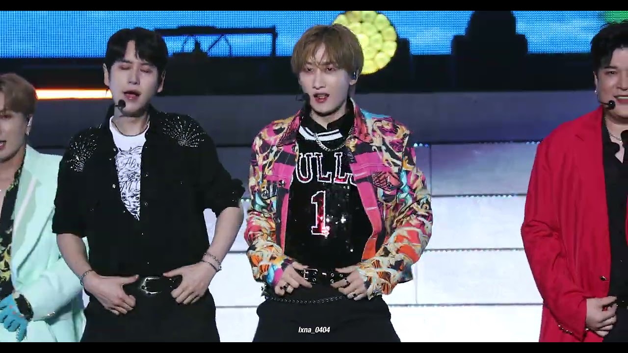 220820 SMTOWN in Suwon :: 망고 MANGO (Eunhyuk focus) - YouTube