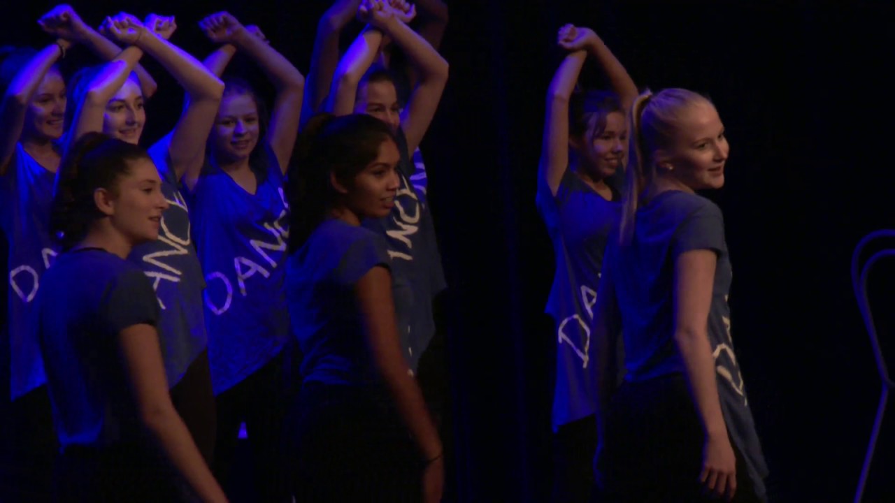 Groovy Dancers - YouTube