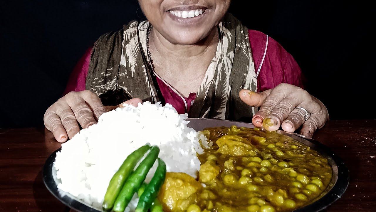 Spicy 🔥 Mutter Ki Bhaji, Rice, Green chilli | Asmr | Real Mukbang ...