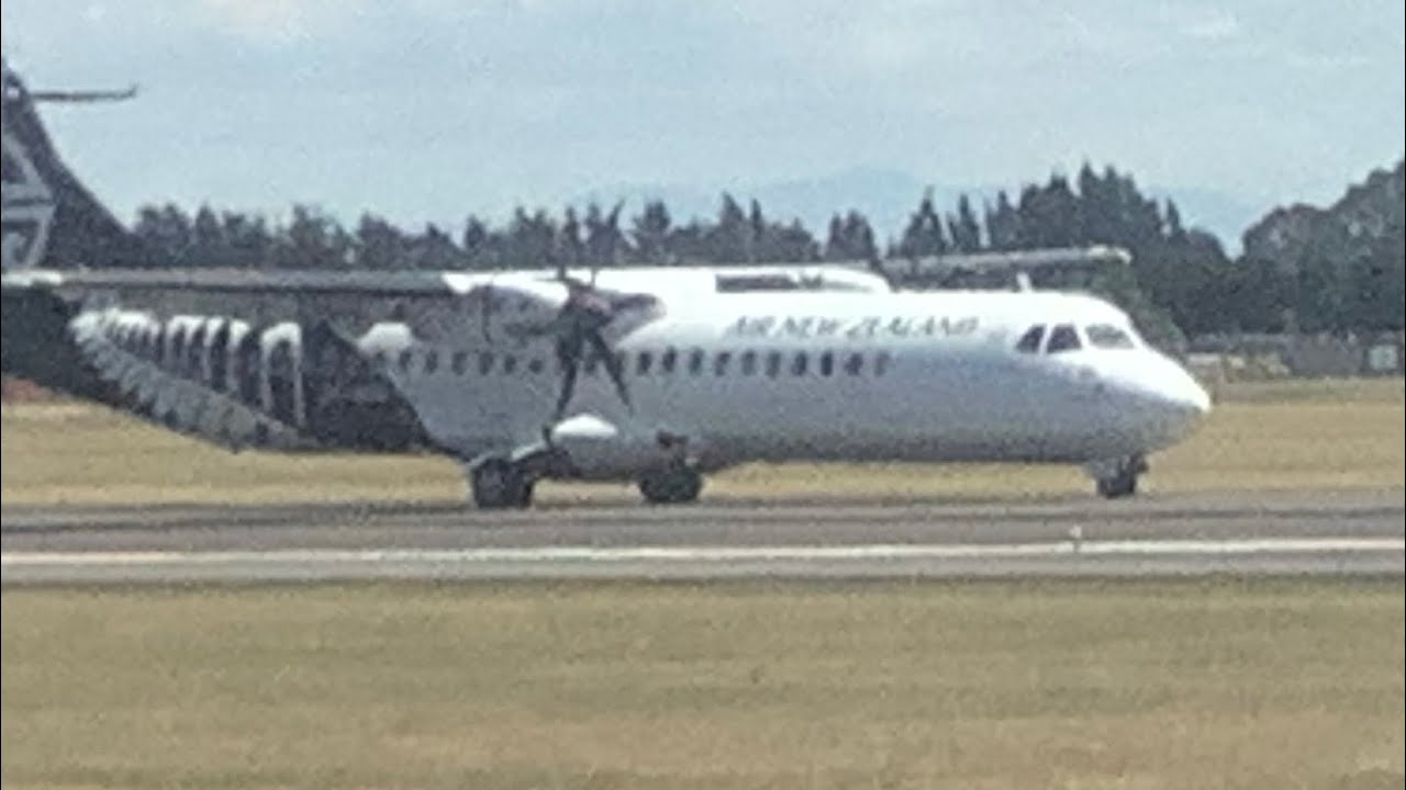 (smooth takeoff) atr 72 takeoff from christchurch - YouTube
