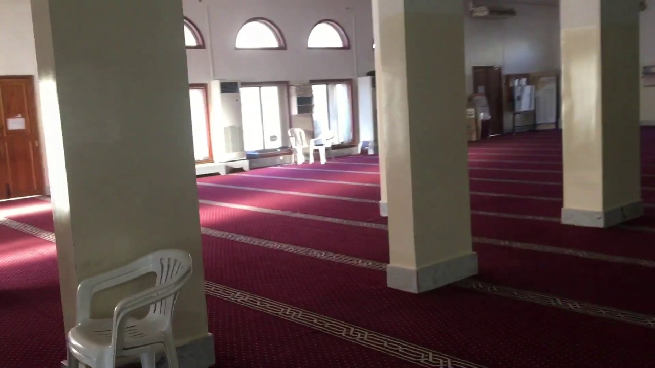 Inside the old Mosque - YouTube