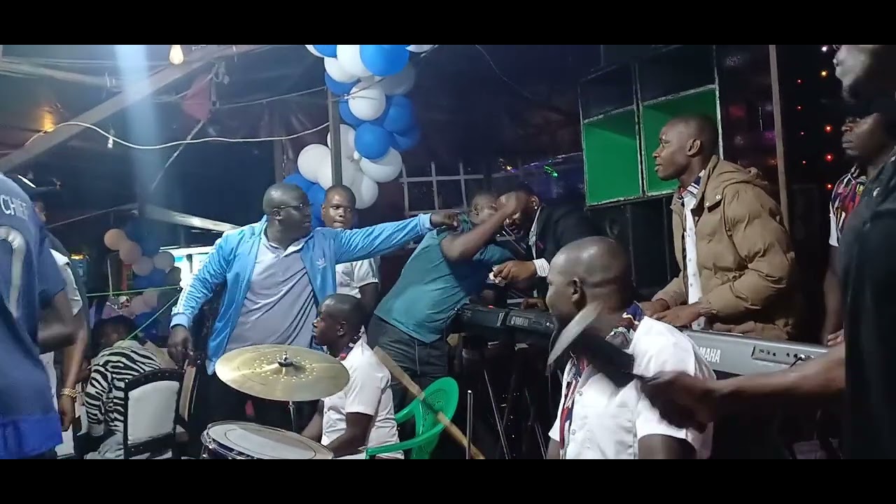 MAPENZI BY EMMA JALAMO LIVE PERFORMANCE AT GILLY 🔥🔥🔥🎹🎹 - YouTube