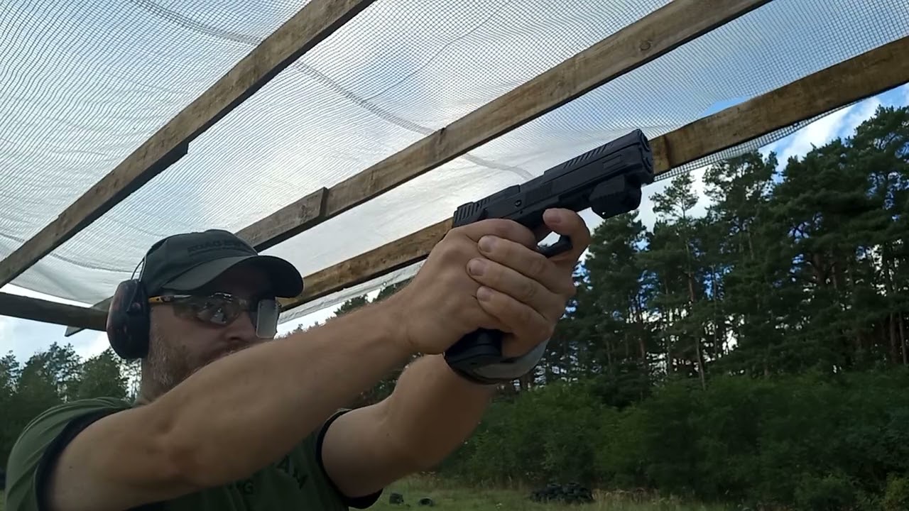 Bez montażu CZ P-09 9x19mm parabellum norma 115grain dystans 25m tarcza ...