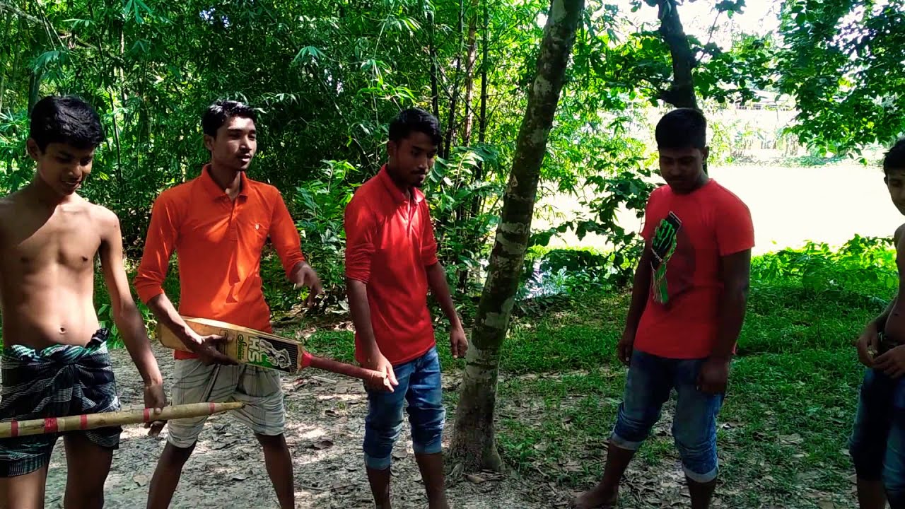 Horn pok pok funny dance - YouTube