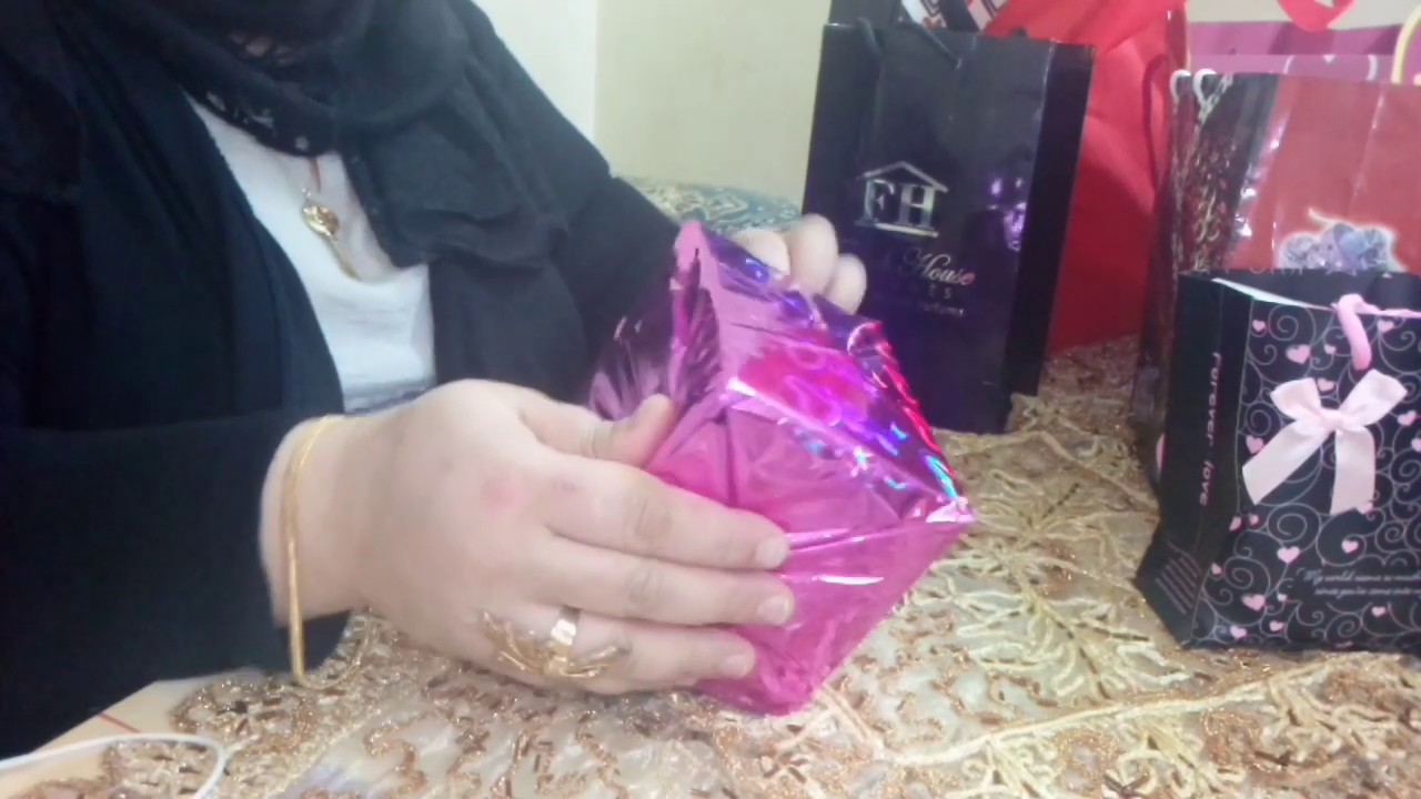 تعالو شوفو زوجي واولادي جبولي ايه في عيد الام 🎁🎉🎈 Youtube