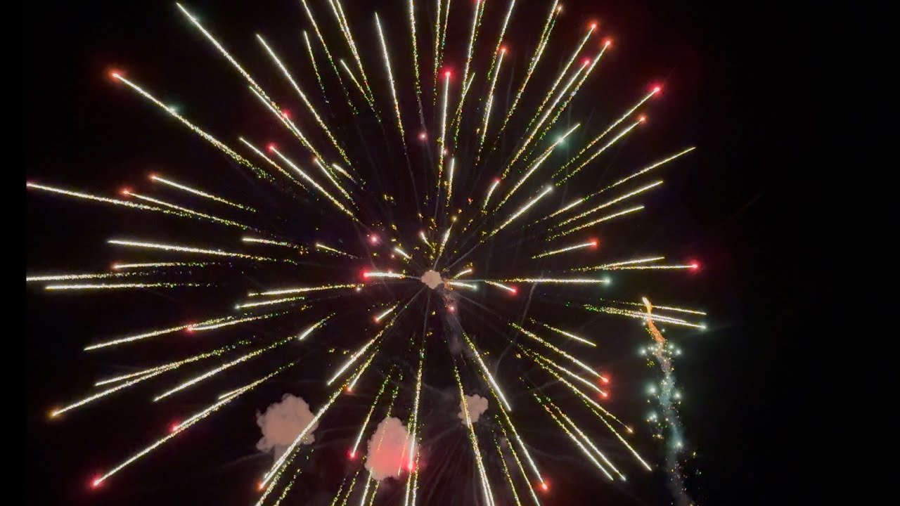 Medusa firework - YouTube