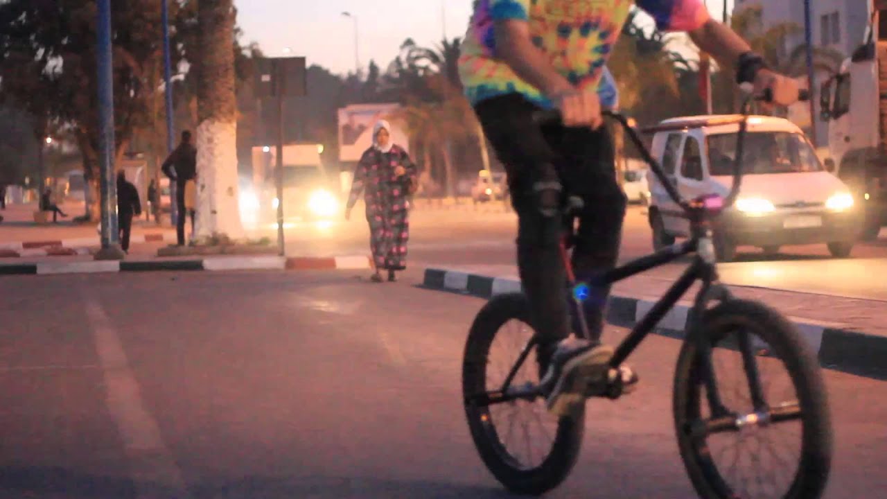 Moukhlis Chardoudi _ Chainless BMX _ Morocco _ bmx maroc _ creativity ...