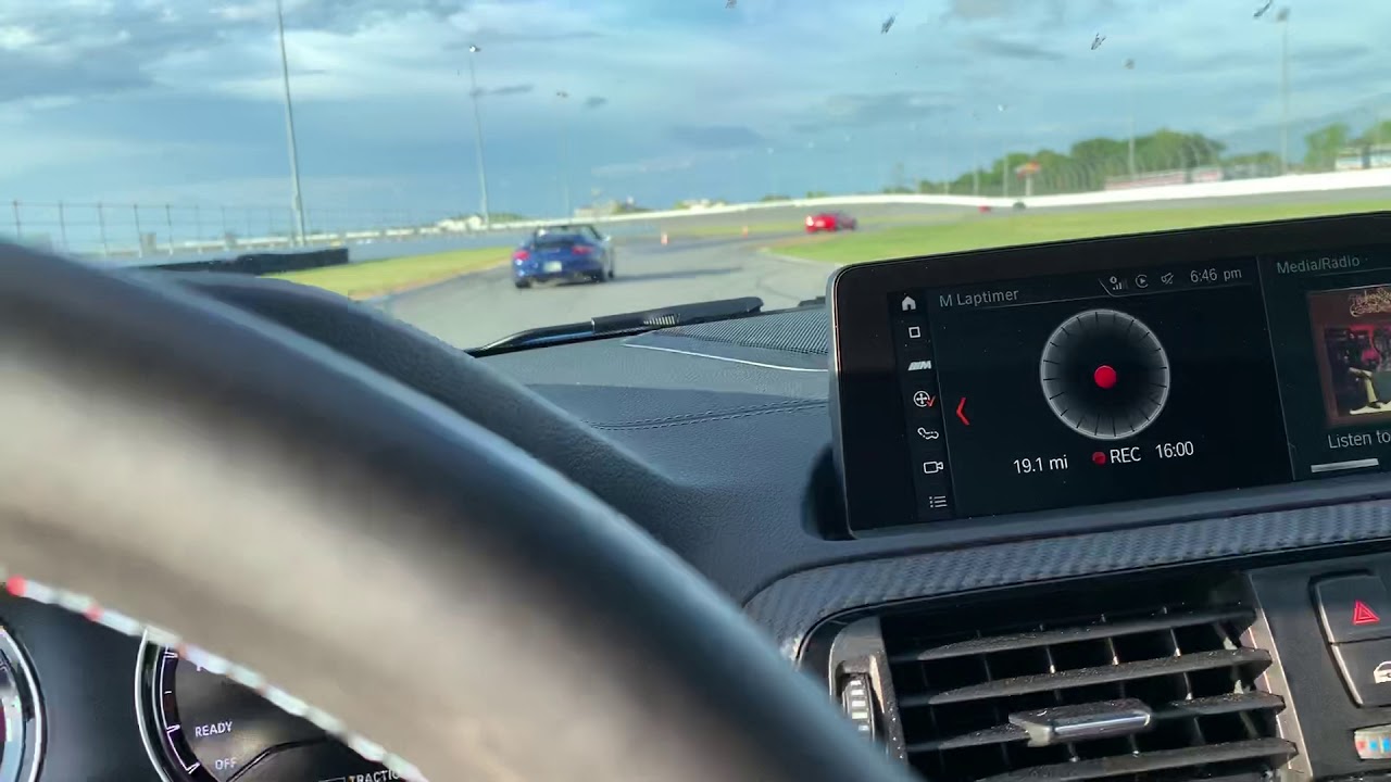 Pace lap at Daytona International Speedway - YouTube