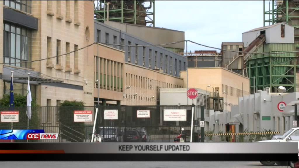 Austin Gatt għandu jitressaq quddiem il-Parlament - YouTube