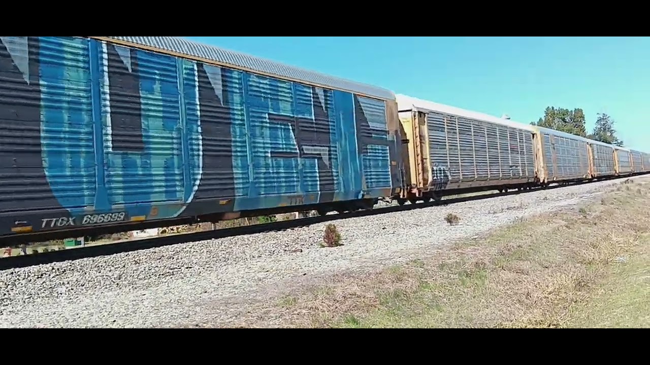 NS 321 with NS 8098 Conrail HU ES44AC rear end DPU NS 1121 SD70ACE ...