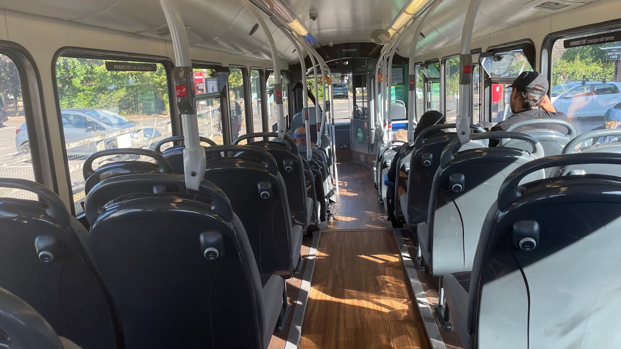 Reading Buses Enviro300 439 (YP14 TGK) On Route 2a To Central Reading ...