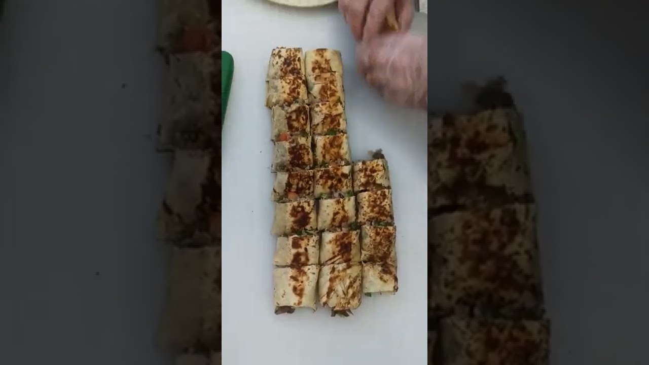 Amazing Shawarma Cutting Skill | Arabic Street food #shawarma #shorts ...