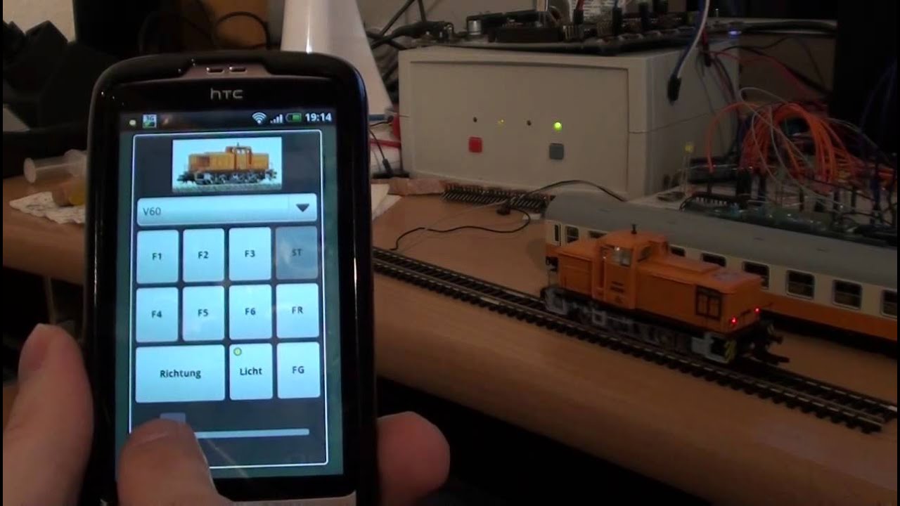 Test mit Rocrail und andRoc - YouTube