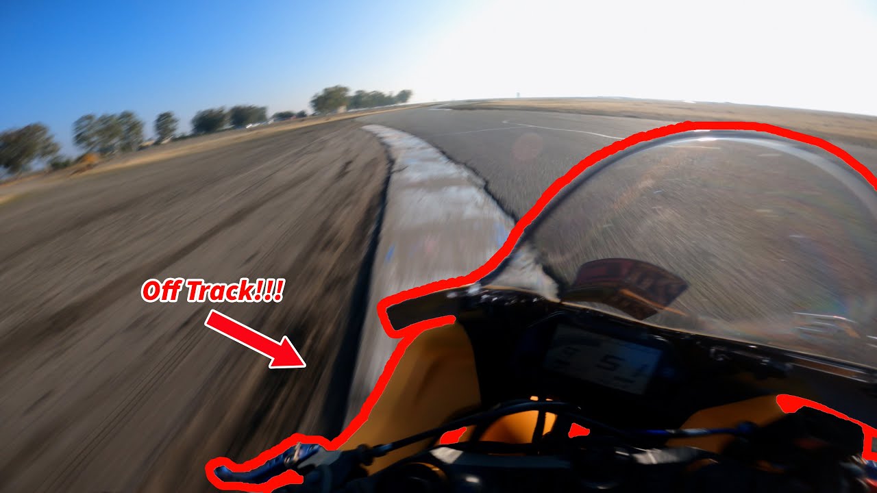 First (and Almost Last) Track Day on a 300cc Track Bike *Almost Wrecked ...