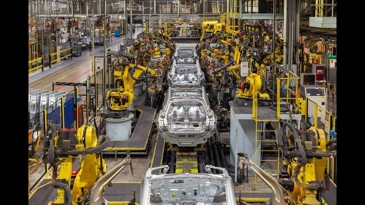 Upgraded manufacturing at Nissan Sunderland - YouTube