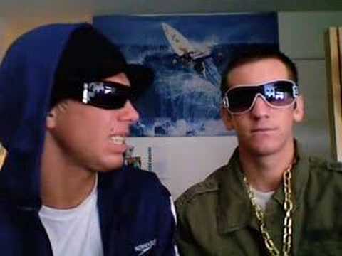 Official Music Video -- R Kelly ft. Usher -- Same Girl - YouTube