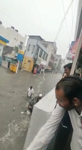 Heavy rainfall in solapur | monsoon rainfall in Maharashtra | heavy rain in solapur | solapur ...